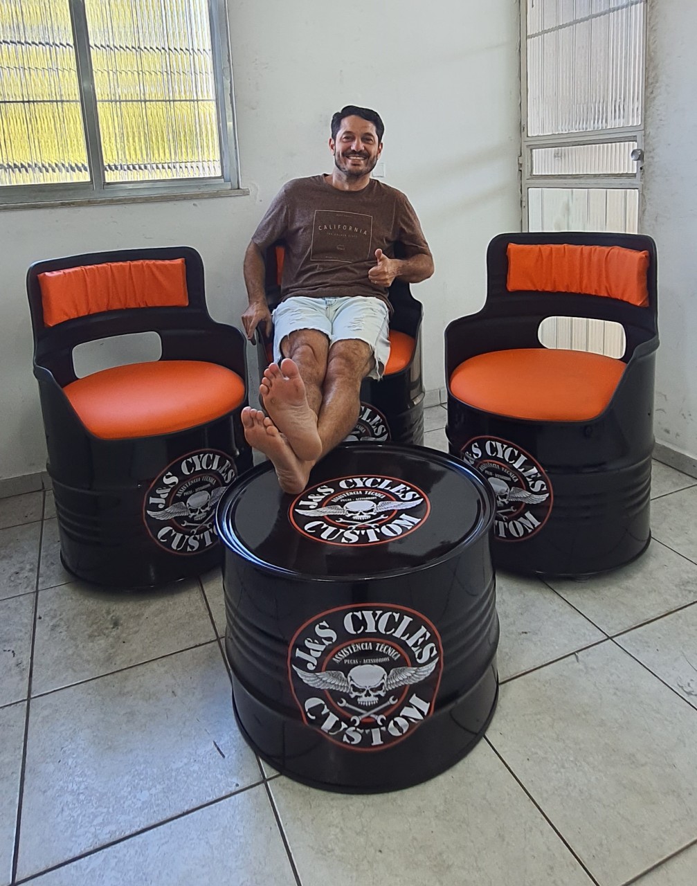 Kit escritório c/ poltronas e mesa de centro - Tambor Garage (Fonseca ...