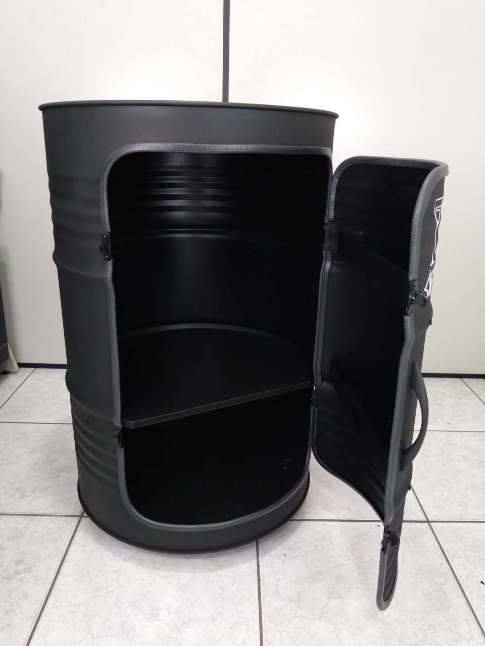 Tambor Metal 200l BAR Porta Frontal + Porta Copos - Tambor Garage ...
