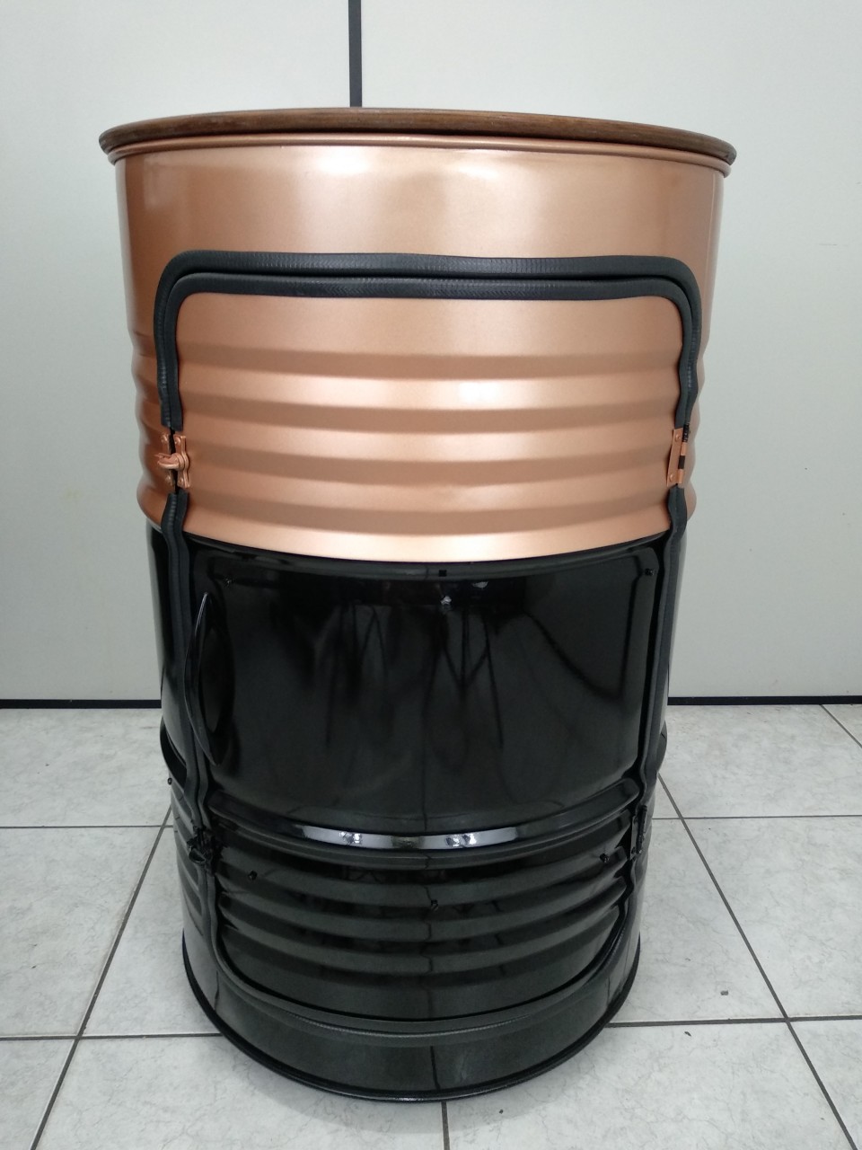Tambor Metal 200l Tampo de Madeira Porta Traseira Pintura Dupla ...