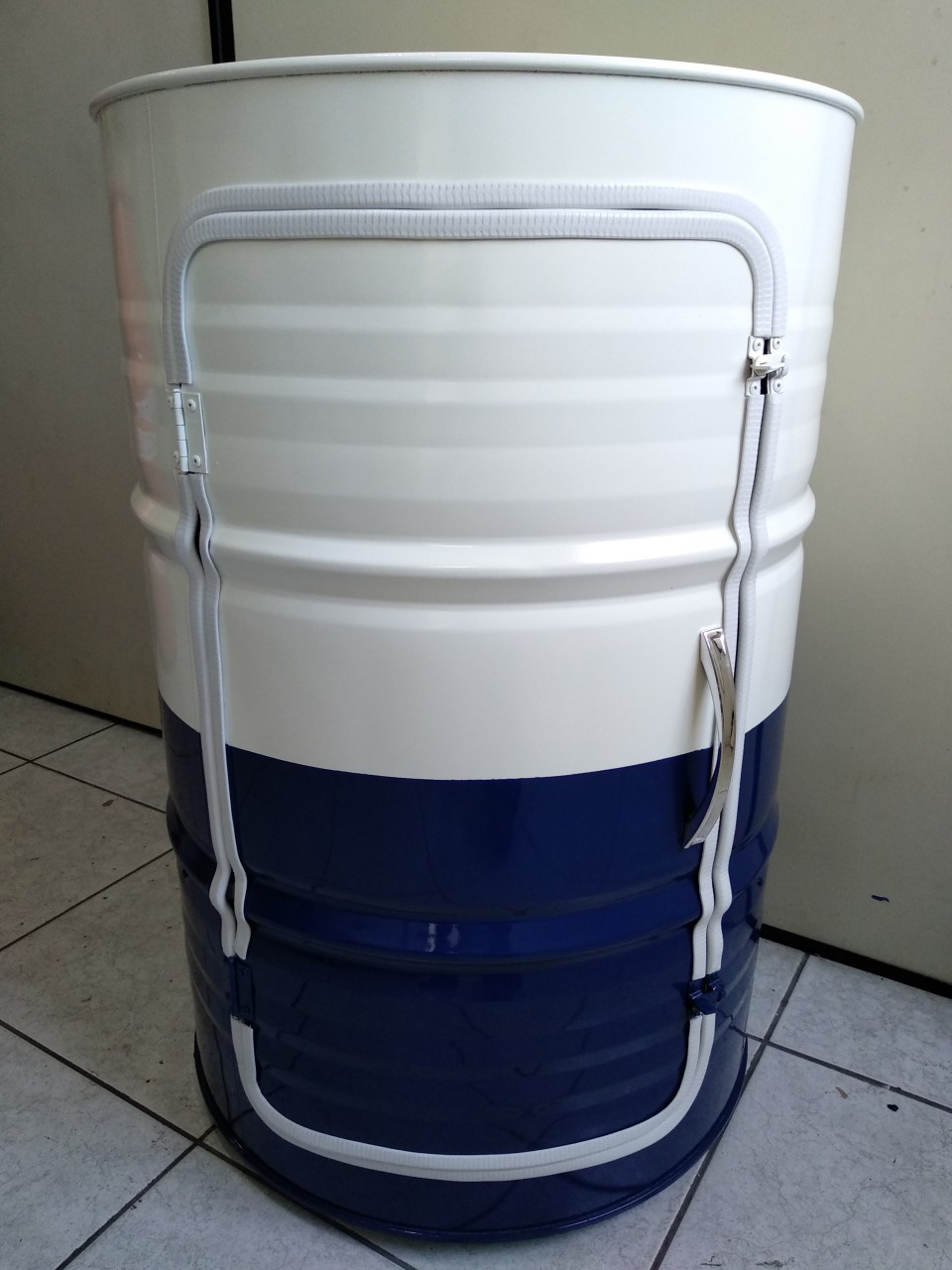 Tambor Metal 200l BAR Porta Traseira Pintura Dupla - Tambor Garage ...