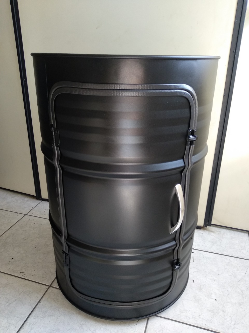 Tambor Metal 200l BAR Porta Traseira - Tambor Garage (Fonseca Ind. Com ...