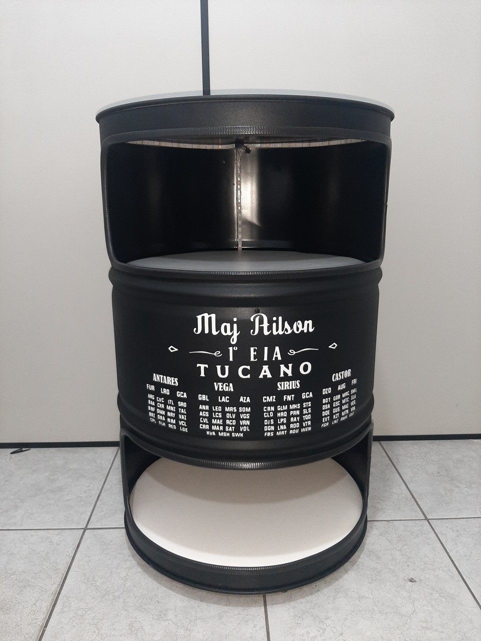Tambor Metal 200l BAR (2) NICHOS + Iluminação LED - Tambor Garage ...