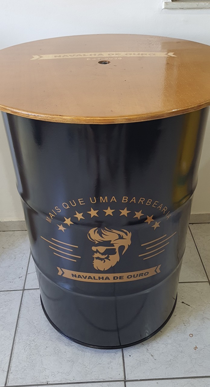 Tambor Metal 200l Bistro com Tampo de Madeira - Tambor Garage (Fonseca ...