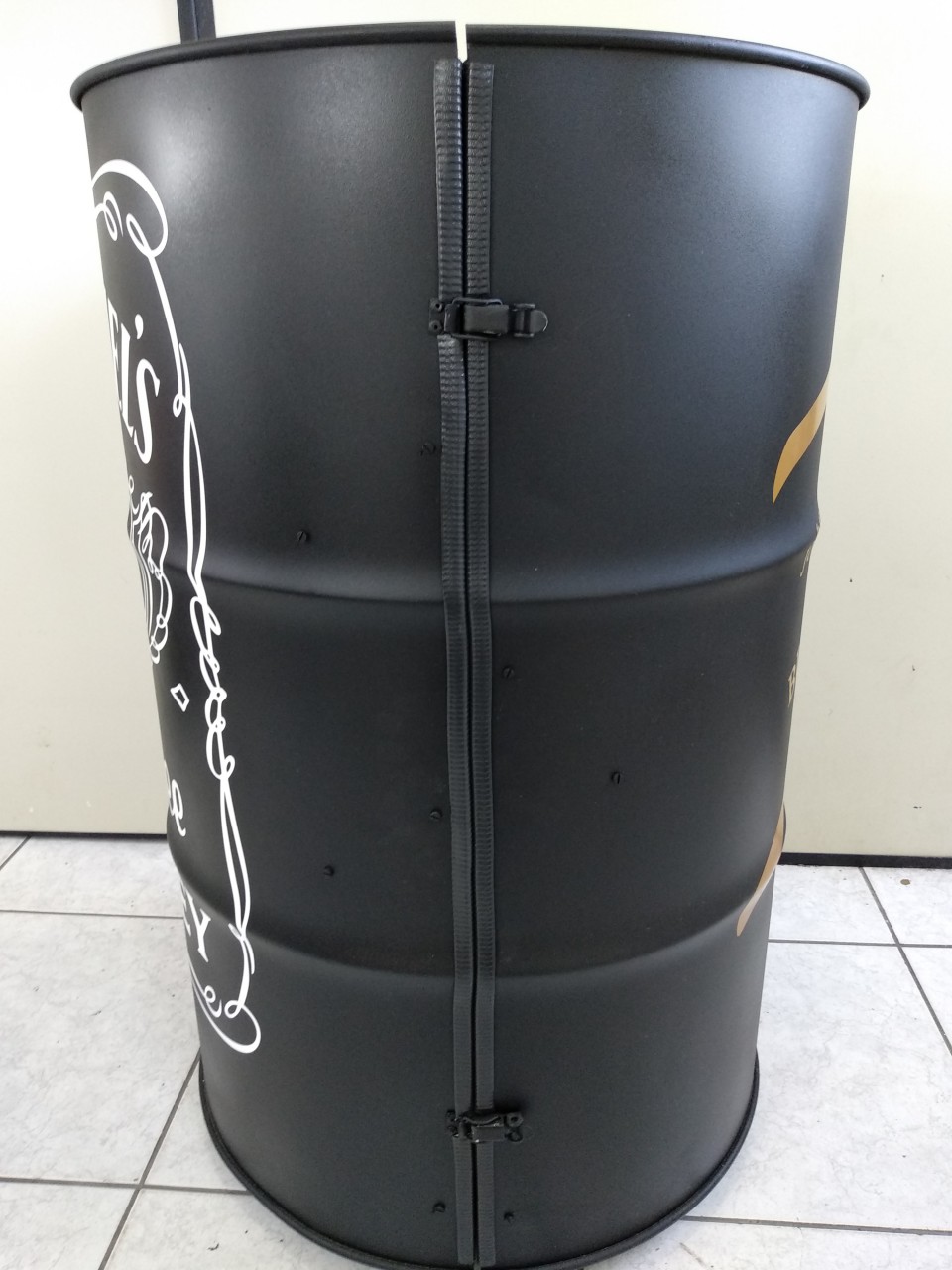 Tambor Metal 200l BAR Armário c/ Abertura 180º Dupla Adesivagem ...